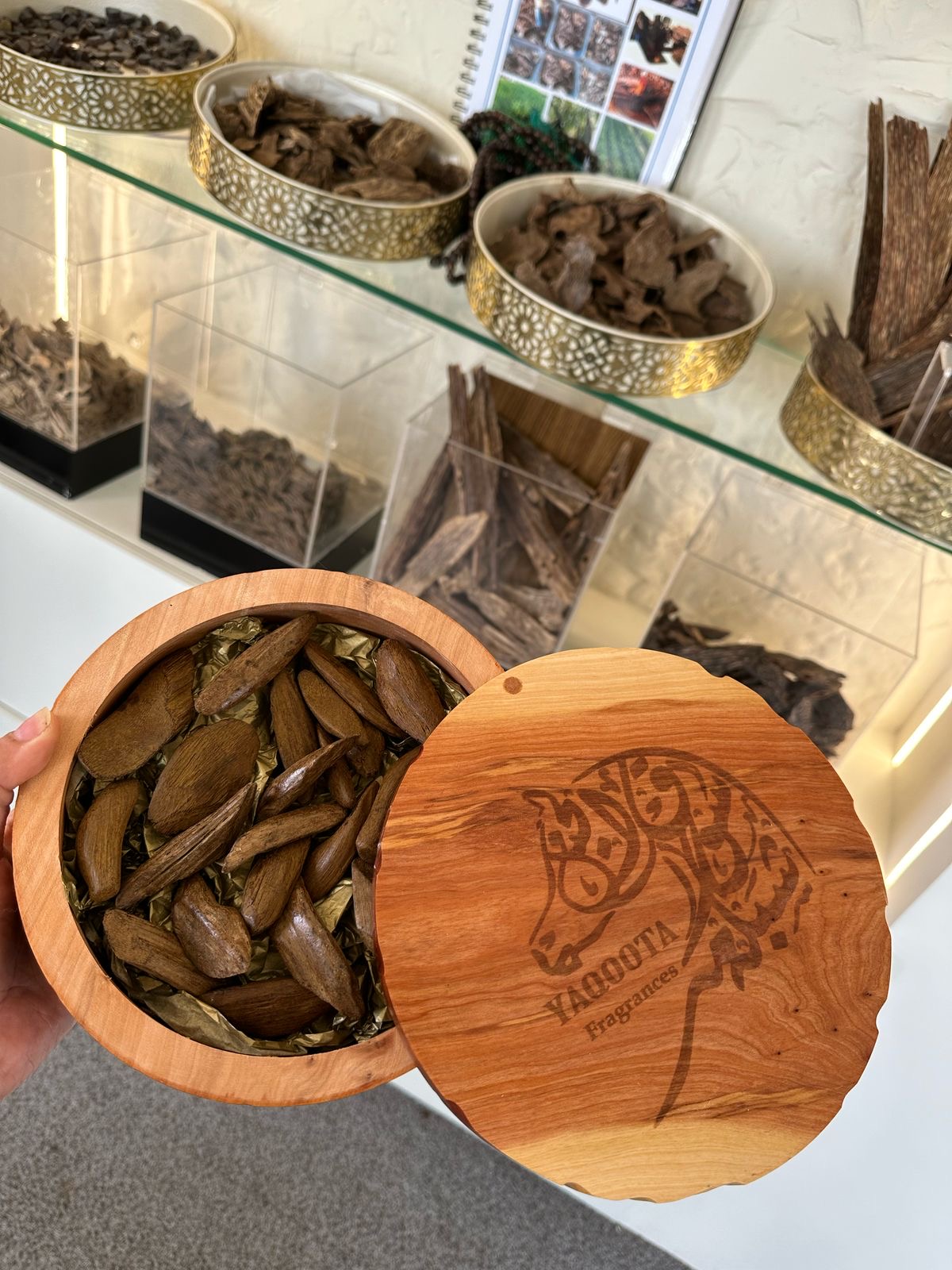 OUD MALAISIE | Yaqoota Fragrances | Moroccan Vibes | Wasal